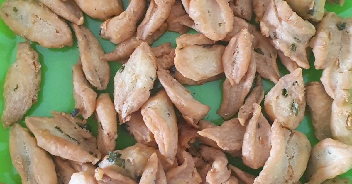 Resep Kue / stik bawang oleh Dapur Milo - Cookpad