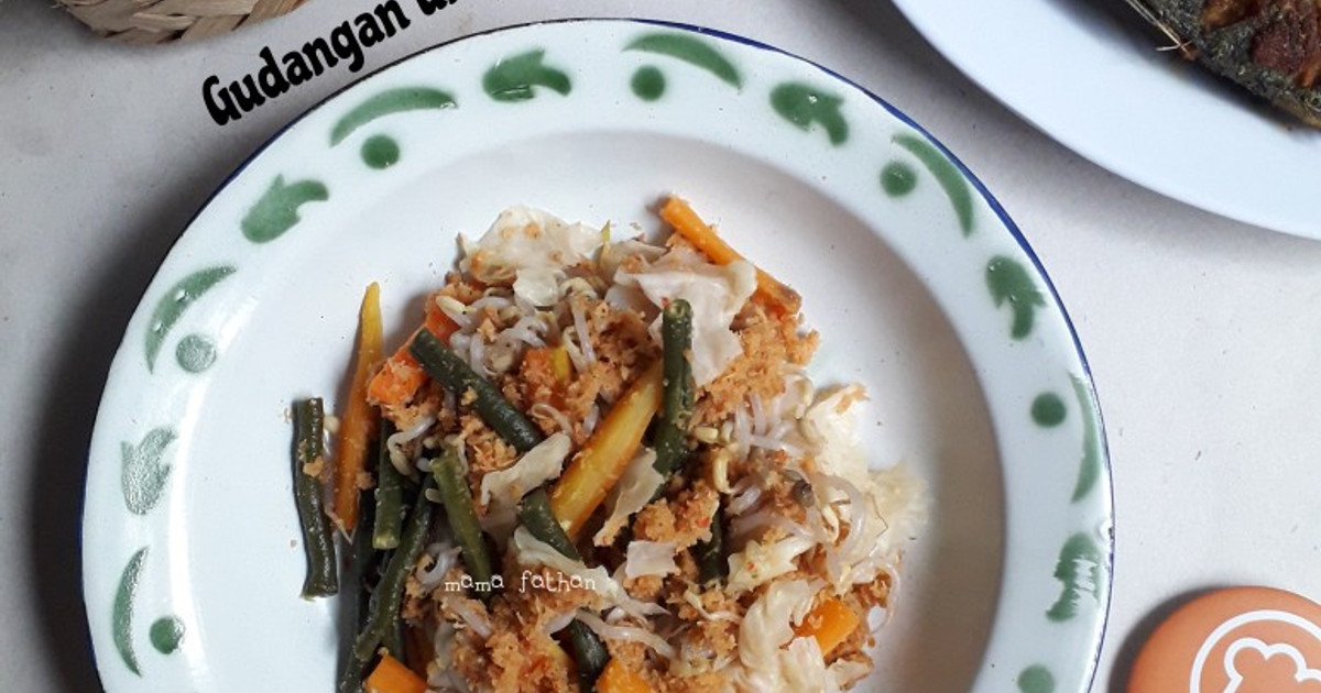 Resep Gudangan Urap Sayur Cepet Dan Simpel oleh Mama fathan - Cookpad