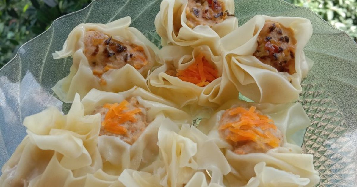 Resep Dimsum Sapi Mix Ayam Wortel oleh chie fitri - Cookpad
