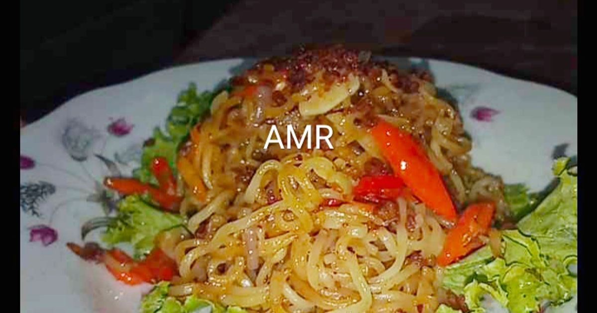 Resep Mi Kuah Goreng Sedaap Ayam Bawang (Anak Kos Banget) oleh Anis M ...