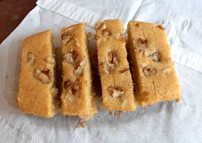 Walnut cake, whole wheat flour sa Recipe by Kulsoom Bukhari - Cookpad