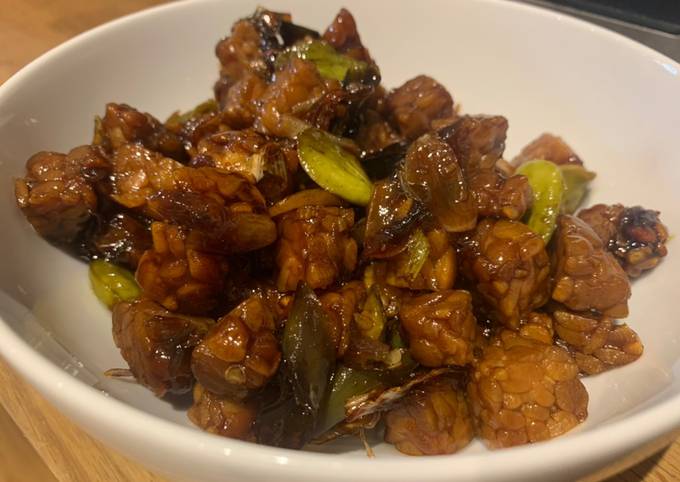 Resep Oseng Tempe Pete kecap oleh Dapur Dini - Cookpad