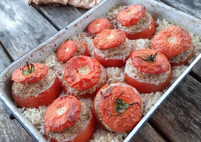 Les tomates farcies, plat familial, sain et gourmand ! de Naela 🌻 - Cookpad
