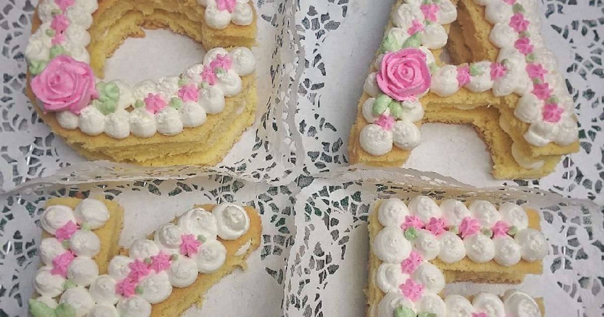 Resep Mini Monogram Cake oleh Silva Malexhi - Cookpad