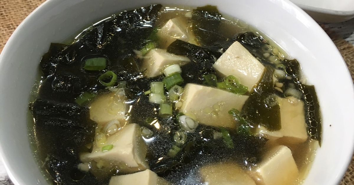 Resep Mieyok Guk (Sup Rumput Laut/Wakame) oleh Yunie Tan - Cookpad
