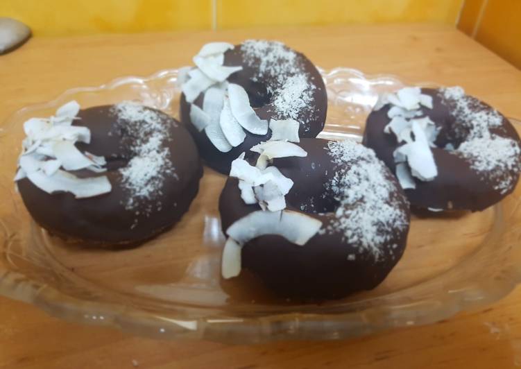 Donuts fit de chocolate y coco Receta de Salma- Cookpad
