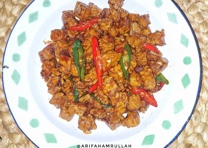 Resep Tempe Oreg Basah oleh arifah amrullah - Cookpad
