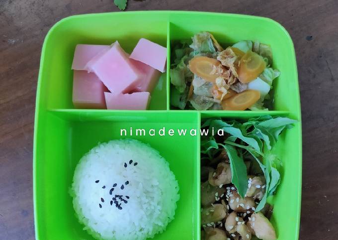 Resep Bento Box Chicken Yakiniku oleh Wawia Ni Made - Cookpad