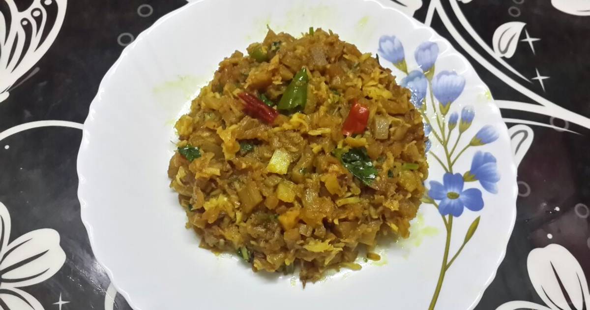 Banana Stem curry (Thor ghonto) Recipe by Kumkum Chatterjee - Cookpad