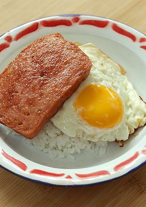 Resep Chicken Luncheon Devina Hermawan oleh Devina Hermawan - Cookpad