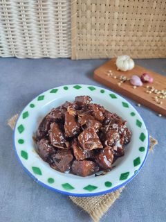 Resep Terik Daging Sapi Khas Solo oleh Neni "Dapur Mungil" - Cookpad