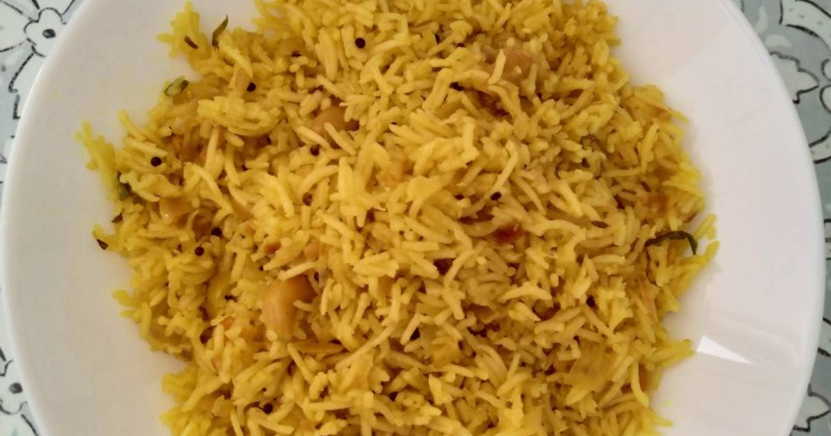 Coconut Rice Recipe by Rachna - Cookpad