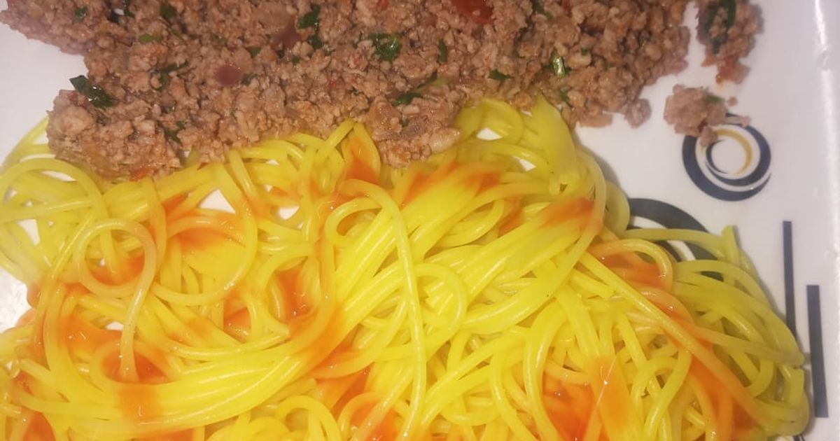 Minced Meat Spaghetti Recipe by Maggie Karis - Cookpad