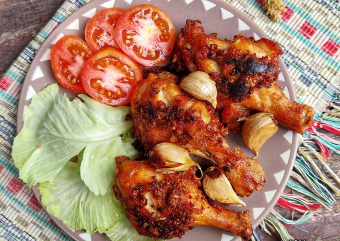Resep Ayam Goreng Bawang Putih oleh Dapur Halal (Indri) - Cookpad