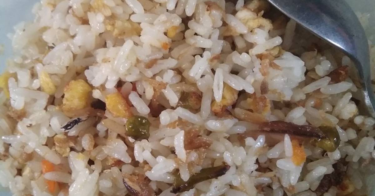 Resep Nasi goreng tuna oleh Tanti Ulan Sari - Cookpad