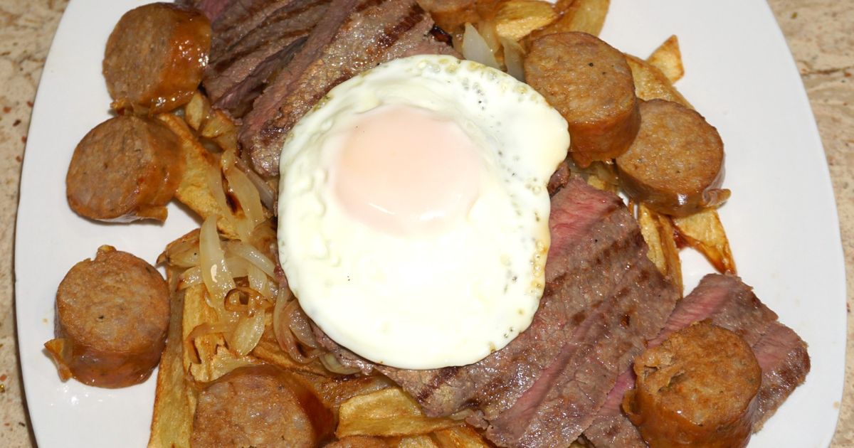 Chorrillana De Carne Asada Y Chorizo Casero Receta de Jon Michelena ...