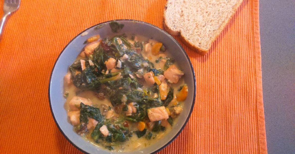 Spinach And Salmon With Parmesan Sauce Recipe By Maria Balagué