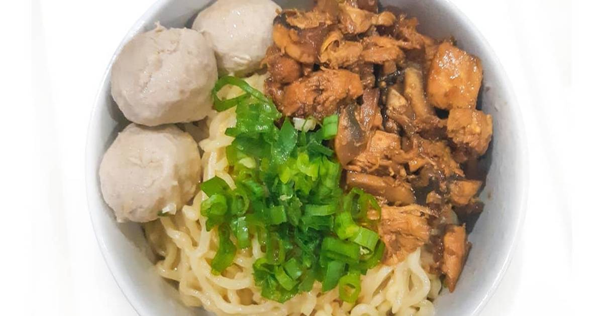 Resep Mie Ayam Jamur oleh Christa - Cookpad