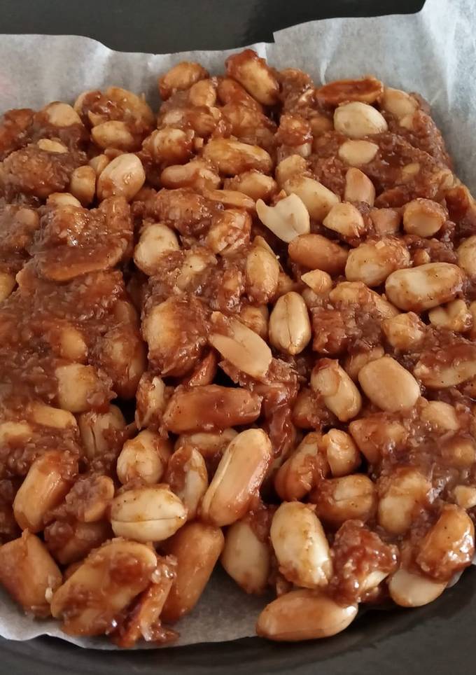 坦桑尼亞花生椰子糖Kashata: Tanzanian Coconut Peanut Brittle 食譜與作法 by Wong Hoi ...