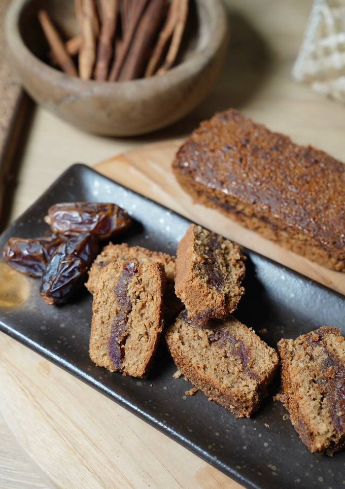 Resep Cake Kurma Havermut, Gluten Free oleh Santhi Serad - Cookpad
