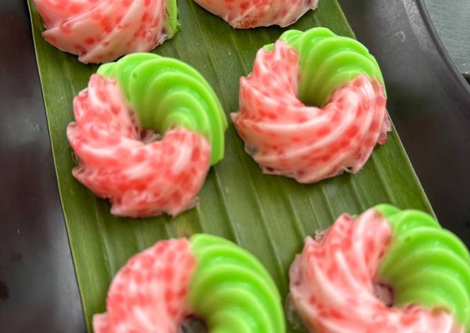Resipi Kuih Cantik Manis Pandan oleh Hanan Home Bakers - Cookpad