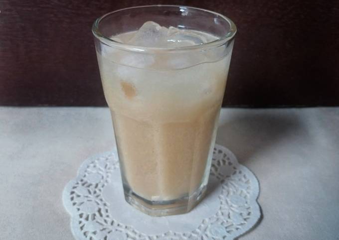 Resep Ice Tea Yakult oleh Desriayu - Cookpad