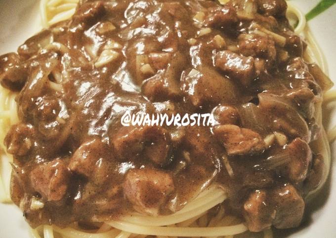 Resep Spaghetti Sapi Lada Hitam oleh Wahyu Rosita Madasari - Cookpad