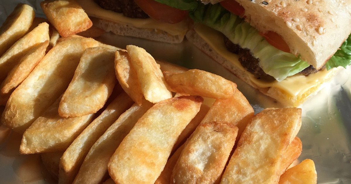 Resep Beef Patty (Daging Isi Burger Homemade) oleh Stella Maria - Cookpad