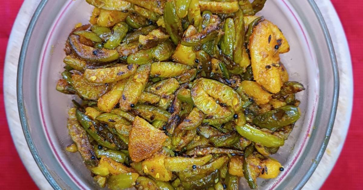Ivy Gourd and Potato Dry Subji Recipe by Sangita Vyas - Cookpad