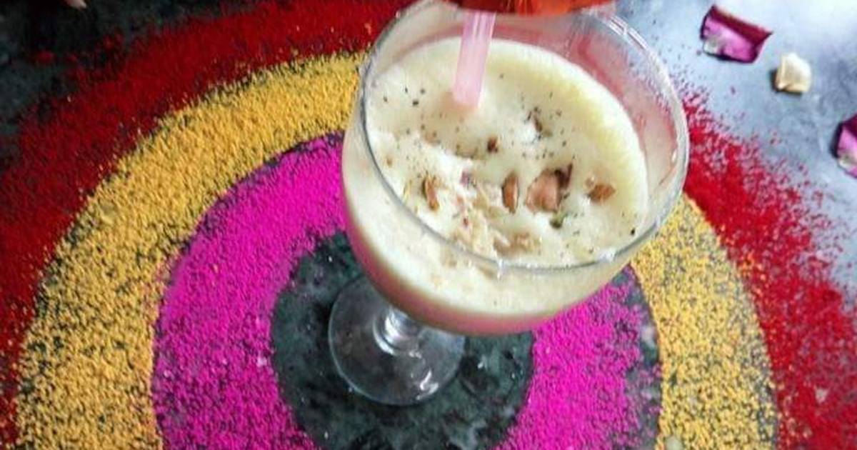 Traditional Patiala Glass Kesar Thandai Recipe by Deepanjali Das - Cookpad