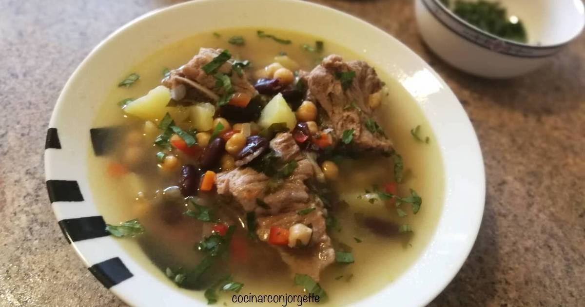 Variedad de recetas irresistibles con espinazo de cerdo