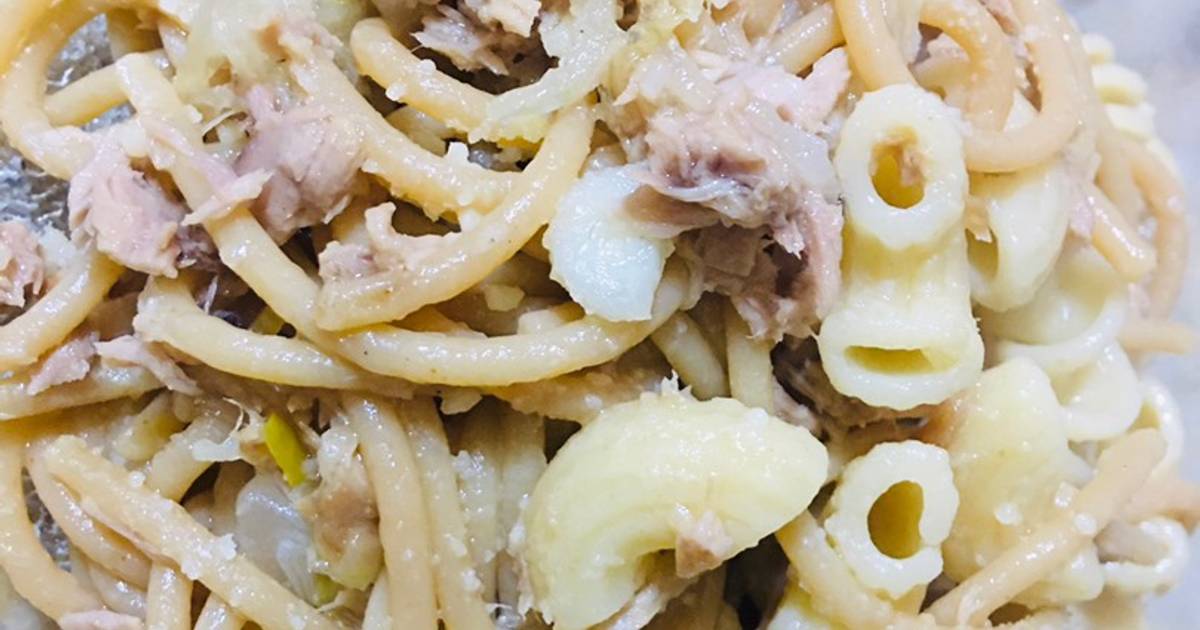Fideos con atún y cebolla Receta de cristinarecetas- Cookpad