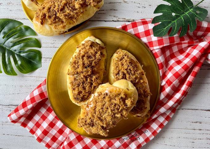 Resep Roti Abon / Fire Floss Bread oleh TriLim - Cookpad