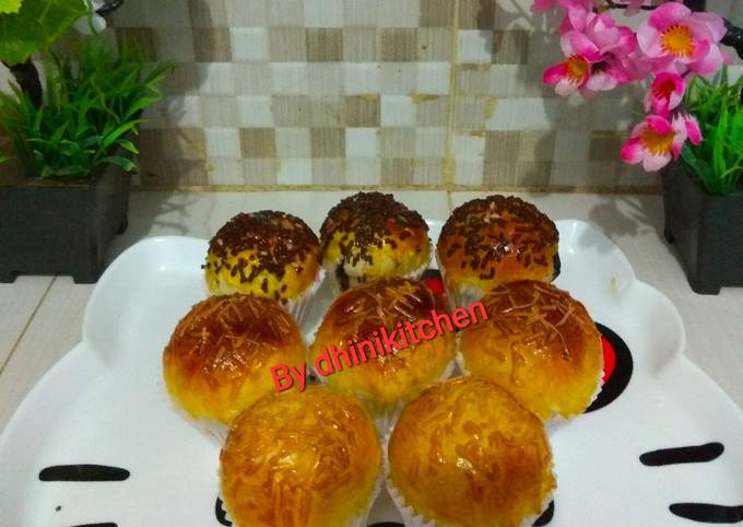 Resep Roti isi coklat keju oleh dhini adistiani - Cookpad