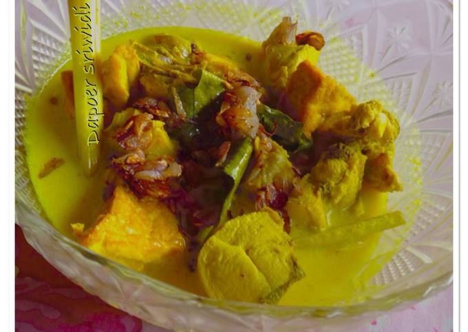 Resep Opor ayam kuning oleh Dapoer sriwidi - Cookpad
