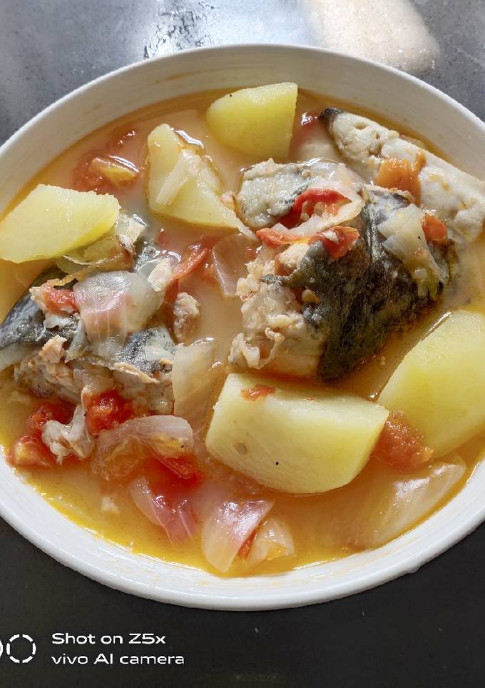 Sinigang Salmon Head Recipe by Meme