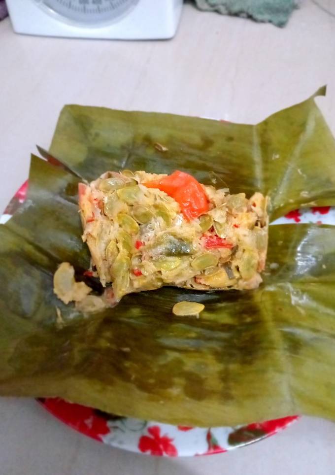 Resep Bothok Lamtoro (petai cina) oleh Sucgesty Saraswati - Cookpad