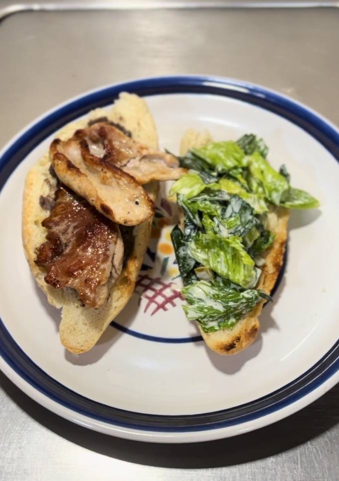 *LONCHES NEGROS Y GRANDES AL HORIZONTE* Receta de Abraham Jauregui- Cookpad