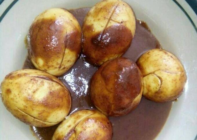 Resep Rendang telur simple oleh siti maryam - Cookpad