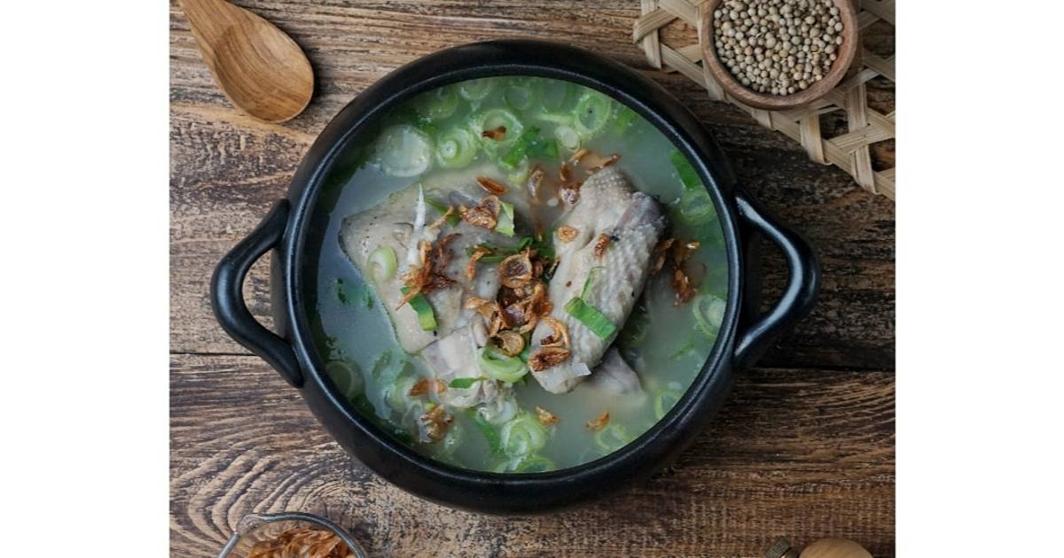 Resep Sup Ayam / Sop Ayam Kampung oleh Neneng Dina Nurfadilah - Cookpad