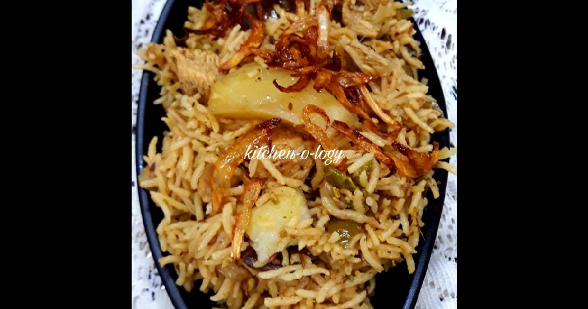 Chicken Yakhni Recipe by Sanam Merchant/Rachna Chadha - Cookpad