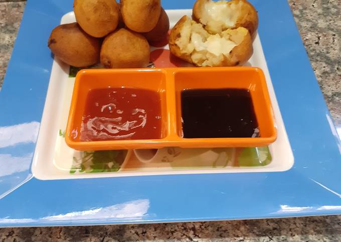 Cheese aloo bonda /cheese potato bonda Recipe by Jagruti - Cookpad