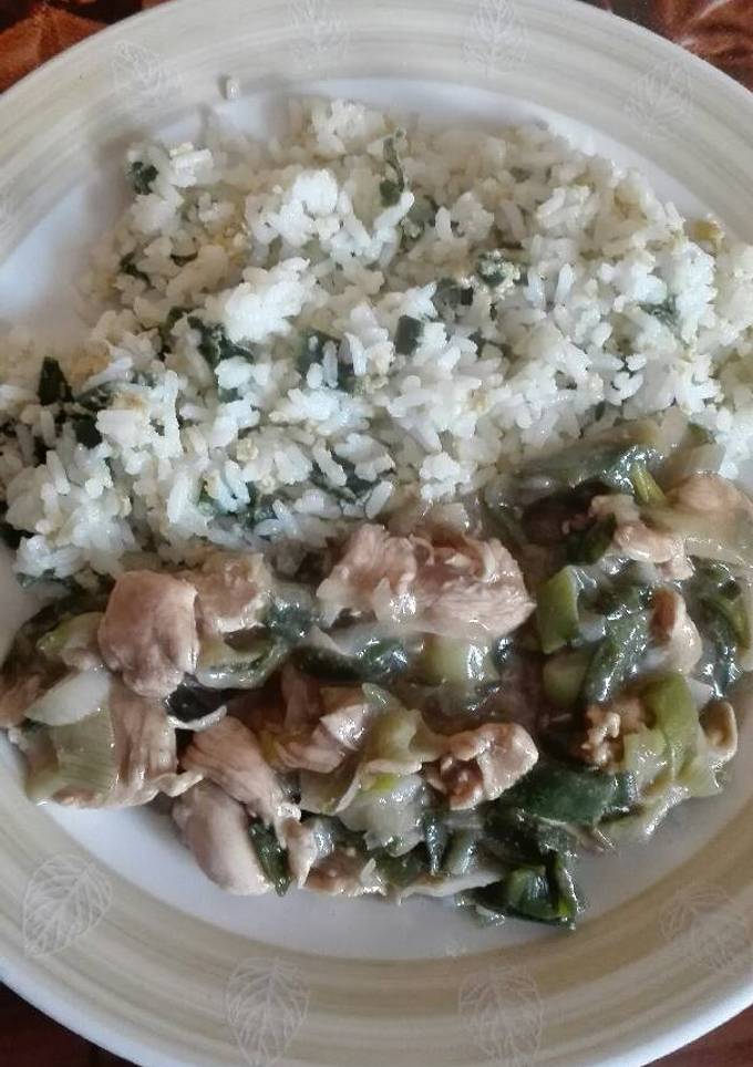 Pollo mongoliano con arroz chaufán Receta de Stephany Rivera- Cookpad