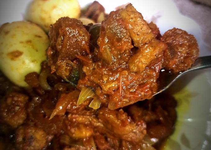 Plantain and kpomo sauce Recipe by Sweet n Sprinkles(LadySheee) - Cookpad