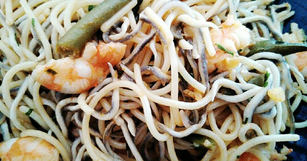 Pasta Con Langostinos Y Gulas Receta de Sano Mariano Recetas- Cookpad