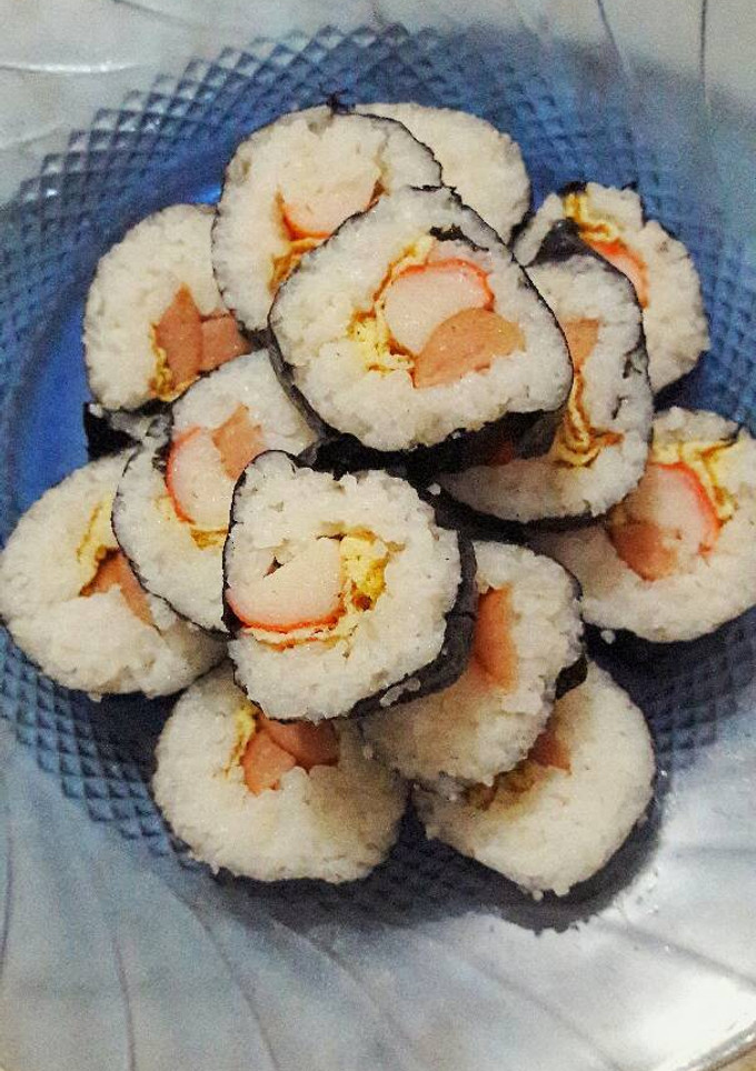 Resep Simple Sushi Ala Na Kitchen oleh Na Kitchen - Cookpad