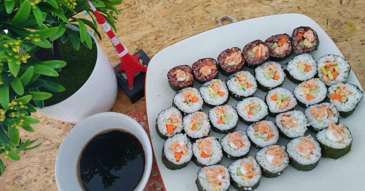 Resep Simple sushi oleh IbunYasmine - Cookpad