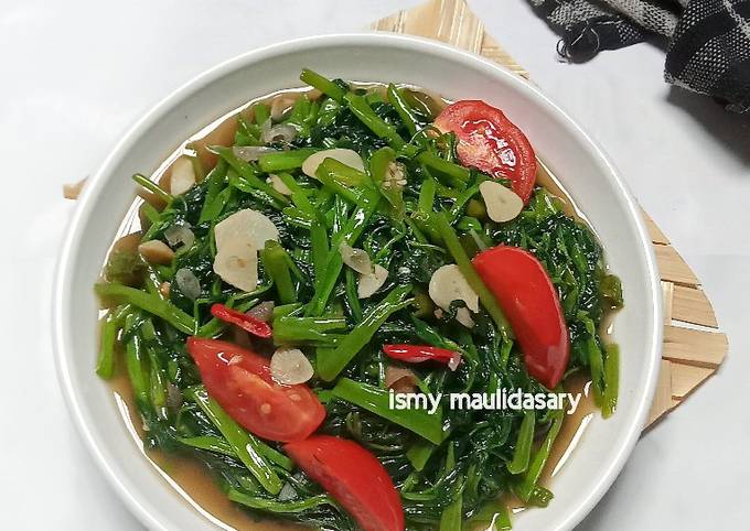 Resep Tumis Kangkung Saus Tiram Oleh Ismy Maulidasary Cookpad