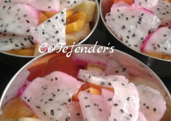 Mixed fruits delight Recipe by Tejender Saggu Bhengura - Cookpad