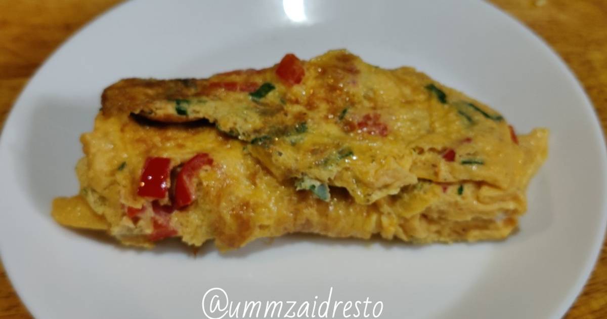Resep Telor Dadar Bayam oleh Umm Zaid Resto - Cookpad